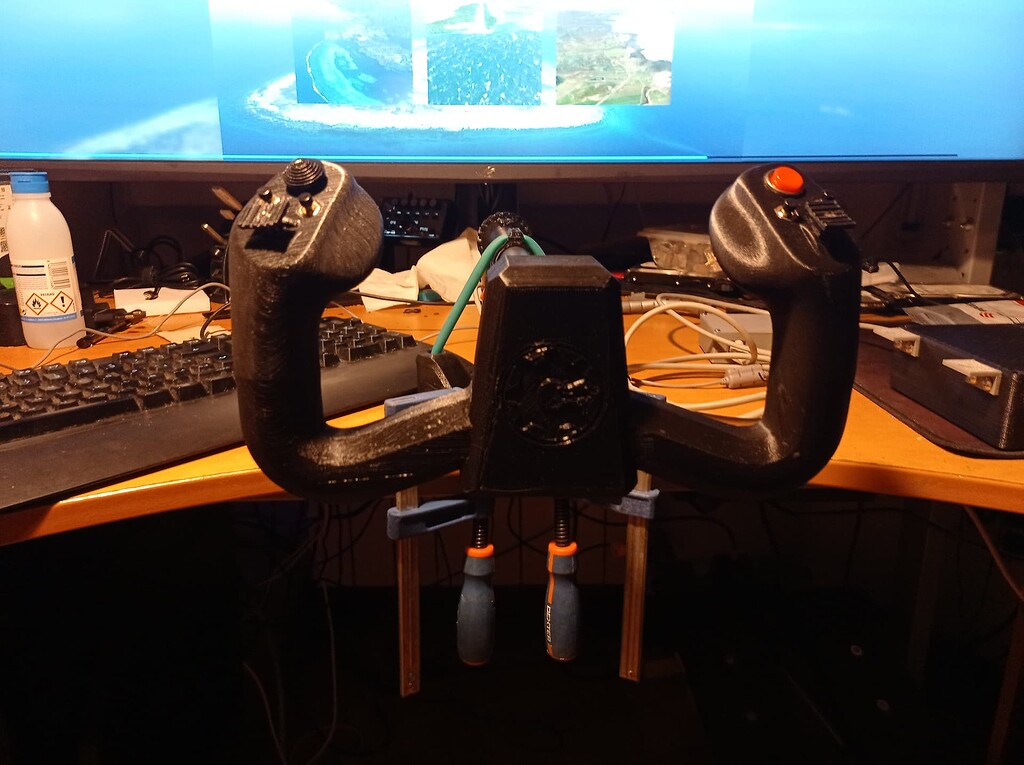DIY Flight Sim Yoke System [Cadet OpenSource Yoke V2] - Home Cockpit ...