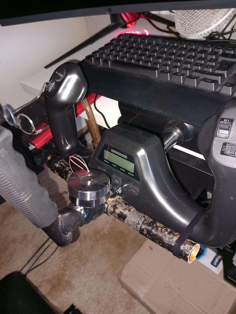 Shaking yoke - Home Cockpit Builders - Microsoft Flight Simulator Forums