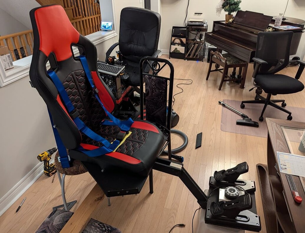 DIY 6DOF Motion Simulator VR Cockpit project + pendular yoke, throttle ...