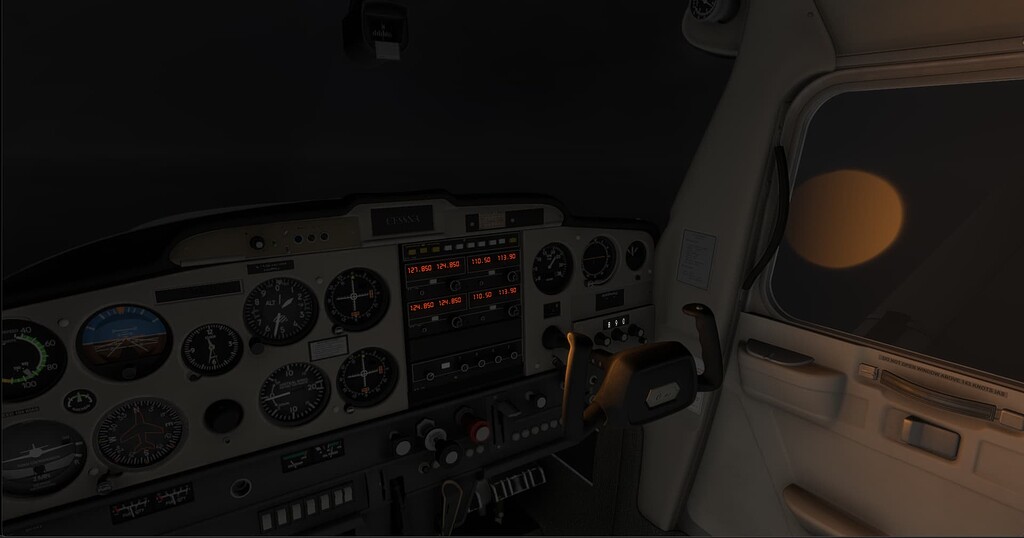 Invisible cockpit light(s) - C152 Default & C152 Aerobat - Aircraft ...