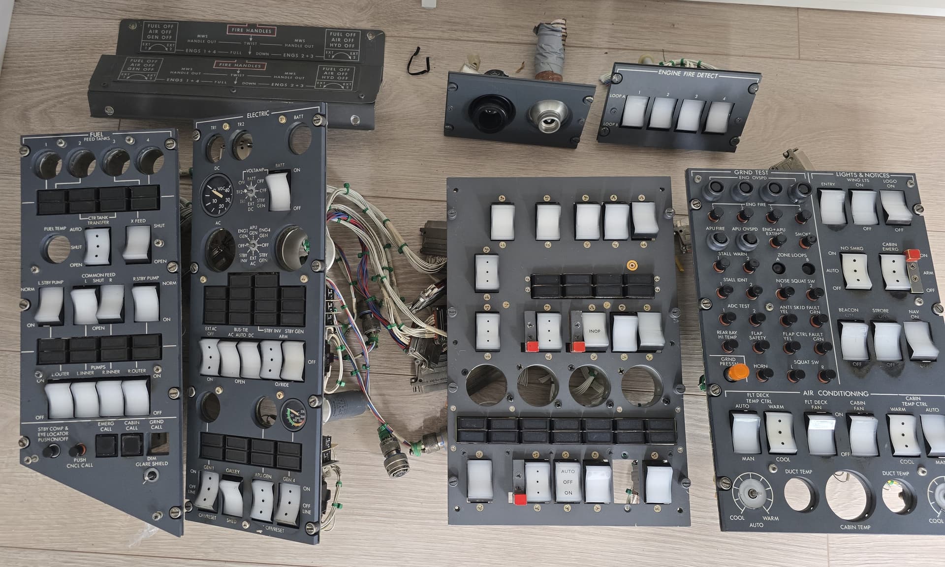 BAe 146 Overhead Panel - Home Cockpit Builders - Microsoft Flight ...