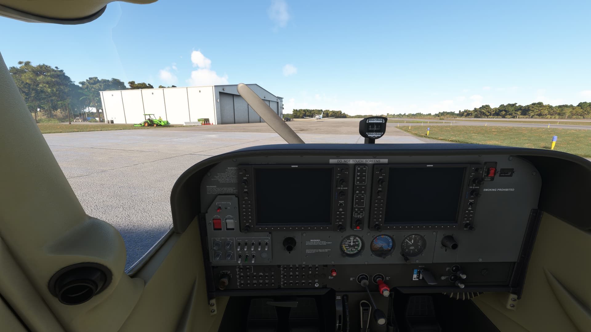 Cessna 172 steering on ground impossible - Aircraft & Systems ...