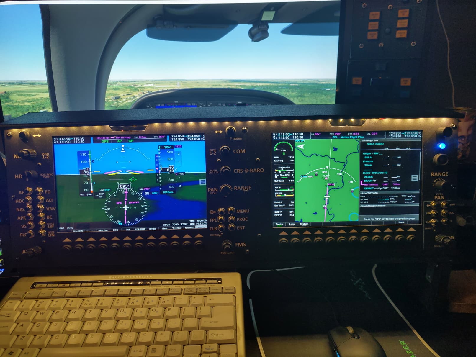 Multiple screens functionality - #739 by Djeez2 - Resolved - Microsoft Flight Simulator Forums